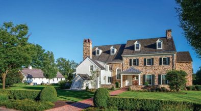 This Chester County Farmhouse Embraces the Old and the New - The Hunt ...